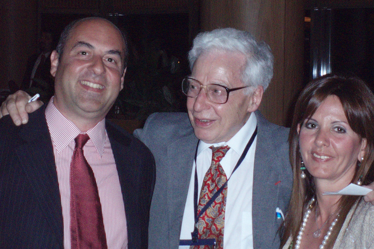 Sir Robert Edwards Nobel Prize Award First IVF in the World | emBIO IVF ...